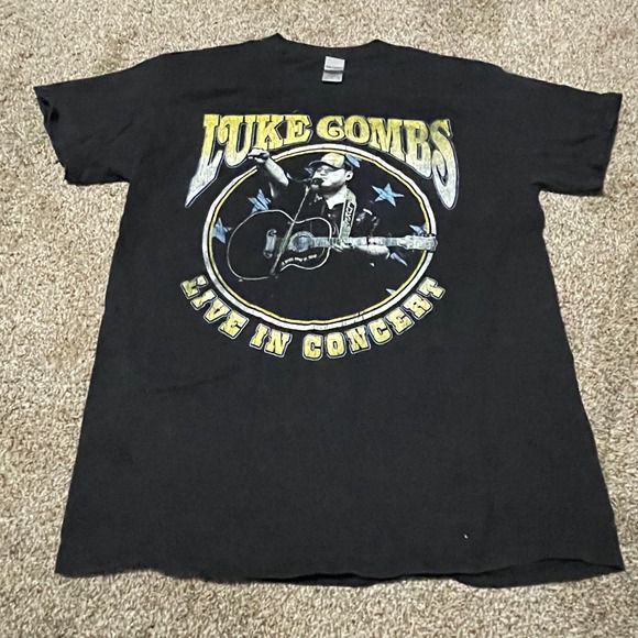 Gildan | Shirts | Luke Combs What You See Is What You Get Tour 22 ...